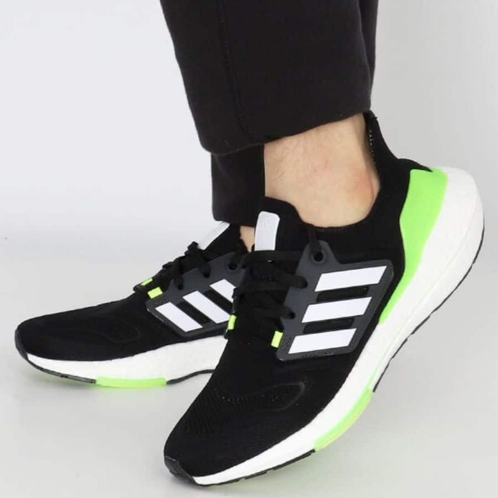 Мужские кроссовки Adidas UltraBoost 22 - GX6640 купить в интернет ...